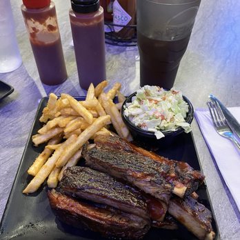 SMOKEHOUSE BAR AND GRILL - Updated December 2025 - 23 Photos & 15 ...
