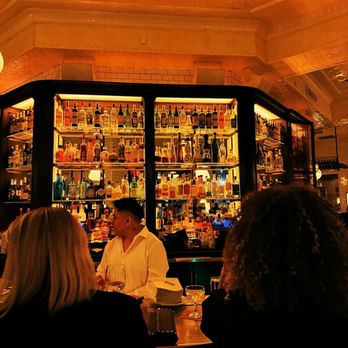 PASTIS - Updated March 2025 - 401 Photos & 165 Reviews - 1323 4th St NE ...