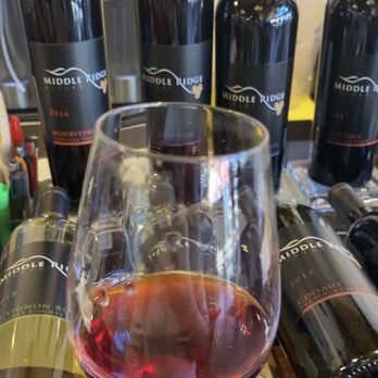 MIDDLE RIDGE WINERY - Updated September 2024 - 201 Photos & 109 Reviews ...