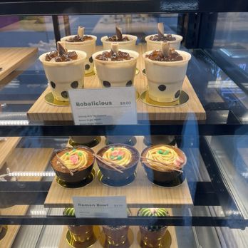 DAAN GO CAKE LAB - Updated January 2025 - 316 Photos & 46 Reviews ...