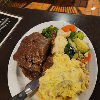 FISHBONES- SOUTHFIELD - Updated December 2025 - 256 Photos & 229 ...