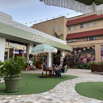 THE PARLAY - Updated November 2024 - 47 Photos & 31 Reviews - 2086 Main ...