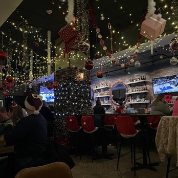 MAKERS UNION - Updated April 2025 - 625 Photos & 404 Reviews - 1812 ...