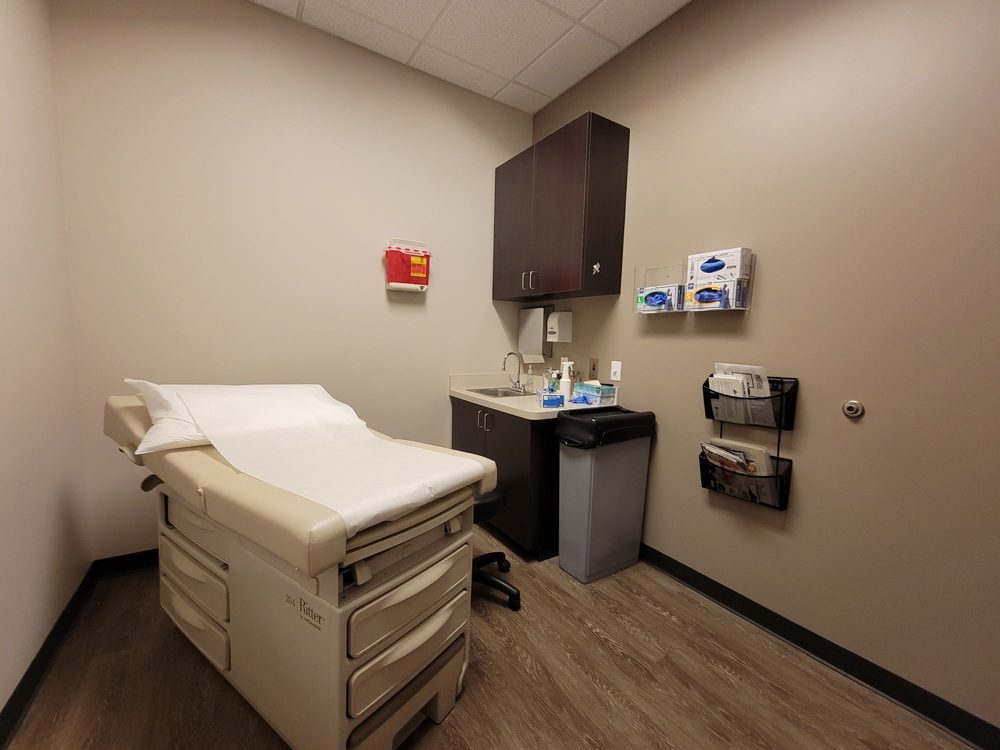 ARIZONA ADVANCED SURGERY - Updated December 2025 - 25 Photos & 56 ...