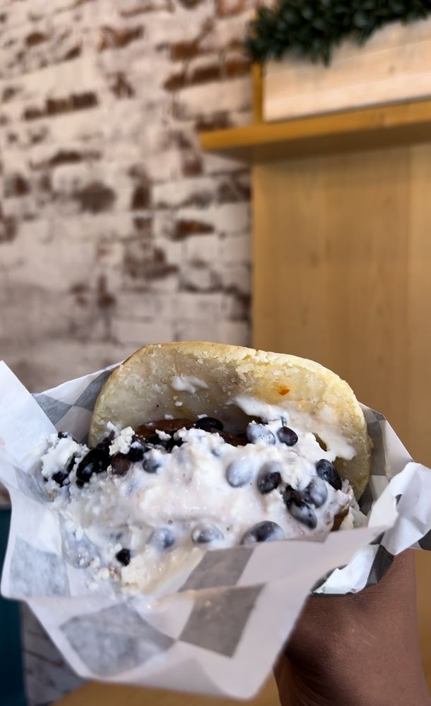 SOMOS HANDCRAFTED AREPAS - Updated December 2025 - 89 Photos & 74 ...