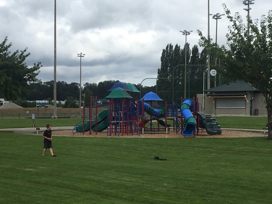 PUYALLUP RECREATION CENTER - Updated October 2025 - 12 Photos - 808 Valley Ave NW, Puyallup ...