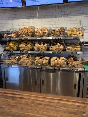 MAGIC BAGELS - Updated October 2024 - 81 Photos & 121 Reviews - 194 W ...