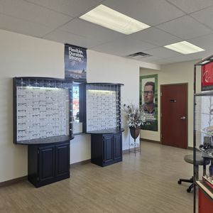 CASPER VISION CENTER PC - Updated December 2025 - 543 S David St ...