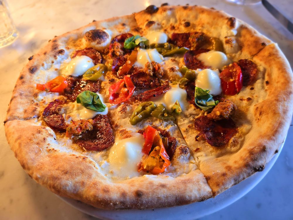 NO 900 - Updated January 2026 - 49 Photos & 31 Reviews - 280 Rue Sainte ...