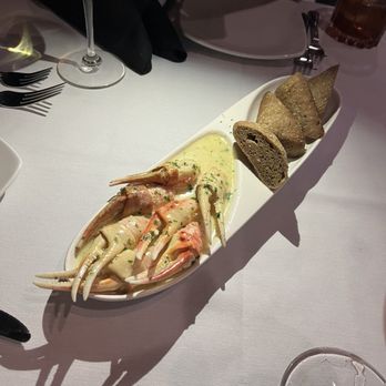VAULT SEAFOOD AND STEAKHOUSE - Updated July 2024 - 358 Photos & 168 ...