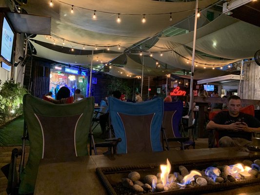 RUSTIC TAP - Updated November 2024 - 125 Photos & 132 Reviews - 613 W ...