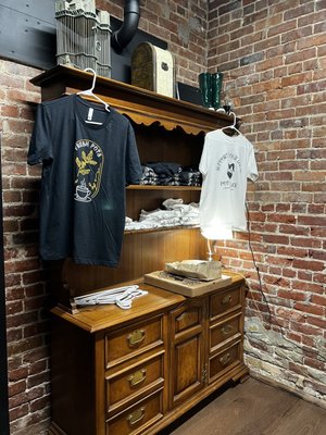 FRESH POTS - Updated 2024 - 93 Photos & 41 Reviews - 221 West Main St ...