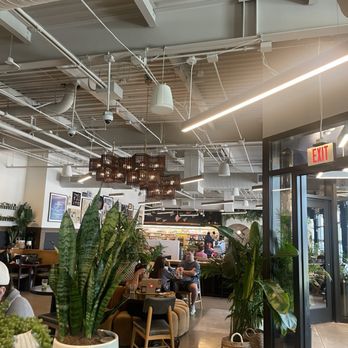 BUZZ & BUSTLE - Updated July 2025 - 226 Photos & 102 Reviews - 5610 ...