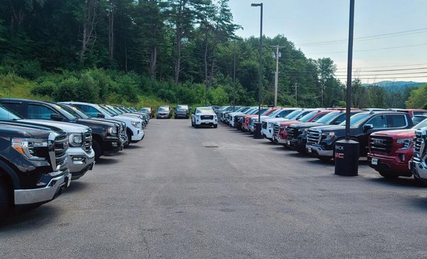 SPRINGFIELD CADILLAC GMC - Updated December 2025 - 28 Photos & 40 ...