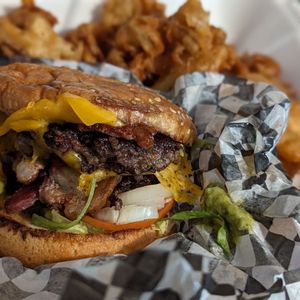 CRUISER’S DRIVE-IN - Updated July 2024 - 133 Photos & 147 Reviews ...