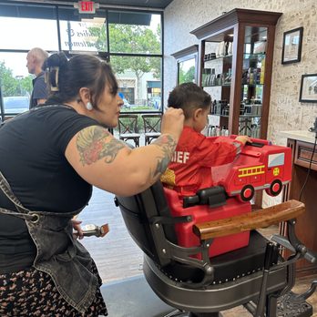 THE BARBER SHOPPE - Updated December 2024 - 15 Photos & 51 Reviews ...