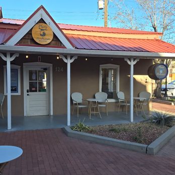 FLYING ROADRUNNER BAKERY - Updated May 2024 - 179 Photos & 59 Reviews ...