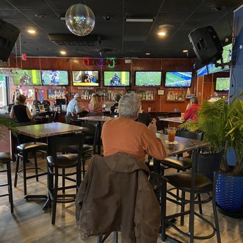 KALYPSO’S SPORTS TAVERN - Updated May 2025 - 191 Photos & 404 Reviews ...