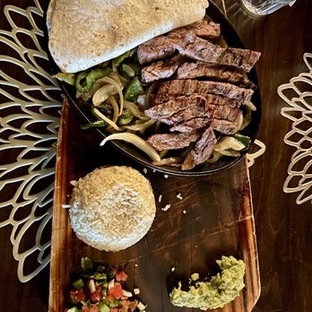 LA NETA COCINA Y LOUNGE - Updated June 2025 - 2070 Photos & 1349 ...