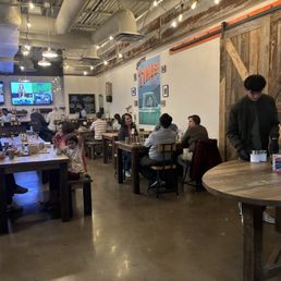 TIMBER PIZZA - MCLEAN - Updated July 2025 - 55 Photos & 24 Reviews ...