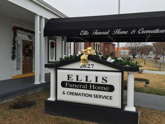 ELLIS FUNERAL HOME - Updated December 2025 - 2627 Nolensville Pike ...