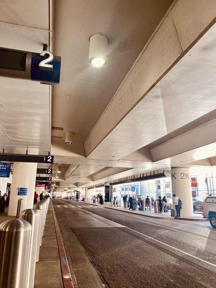 LAX INTERNATIONAL TERMINAL BAGGAGE CLAIM - Updated February 2025 - 35 ...