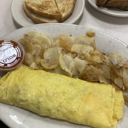 RED SQUIRREL - Updated October 2025 - 96 Photos & 98 Reviews - 8227 ...