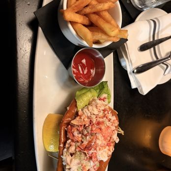 BOSTONIA PUBLIC HOUSE - Updated April 2026 - 2818 Photos & 2244 Reviews ...