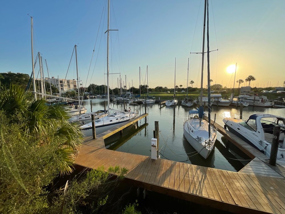 LEGEND POINT - Updated June 2026 - 33 Photos - 1300 Marina Bay Dr ...