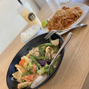 LIN’S ASIAN BISTRO - 87 Photos & 118 Reviews - 6107 US Hwy 17-92 N ...