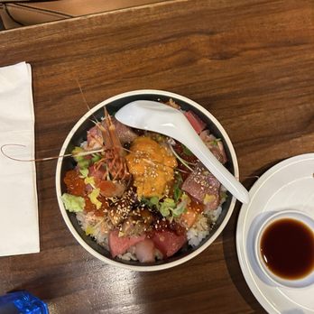 RONDO - Updated July 2025 - 2774 Photos & 694 Reviews - 224 Broadway E ...