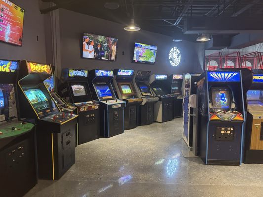 DRAFTCADE - Updated December 2025 - 710 N 114th St, Omaha, Nebraska ...