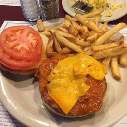FRIENDLY TAVERN - 352 Photos & 410 Reviews - 290 S Main St, Zionsville ...