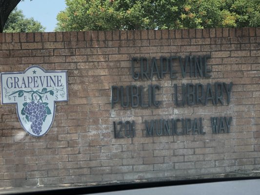 GRAPEVINE PUBLIC LIBRARY - Updated December 2025 - 47 Photos & 24 ...