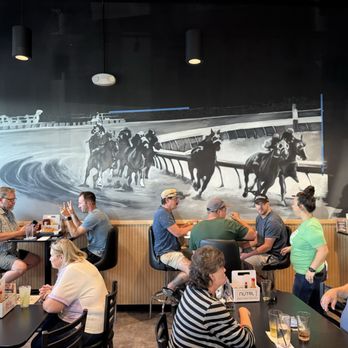 TRACKS LOUNGE - Updated December 2025 - 26 Photos & 20 Reviews - 181st ...