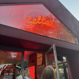 SELLA’S CALZONE & PIZZA - Updated September 2025 - 78 Photos & 151 ...