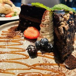 ENTOURAGE - Updated August 2025 - 550 Photos & 228 Reviews - 796 ...