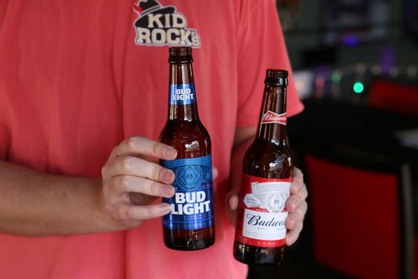 KID ROCK’S BIG HONKY TONK AND ROCK N’ ROLL STEAKHOUSE - 450 Photos ...