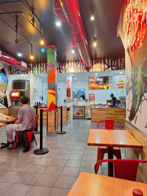 DAVE’S HOT CHICKEN - Updated December 2025 - 103 Photos & 56 Reviews ...