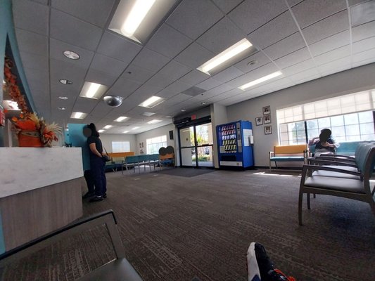 COMMUNITY MEDICAL CENTERS - Updated December 2025 - 26 Photos & 10 ...