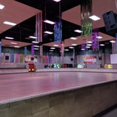 Branch Brook Park Roller Skating Center - 28 Photos & 27 Reviews ...