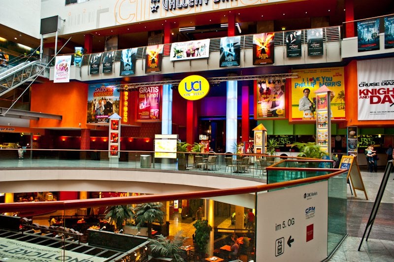 MILLENNIUM CITY - ENTERTAINMENT CENTER - Handelskai 94-96, Wien ...