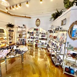 Best Crystal Shops Near Me - April 2025: Find Nearby Crystal Shops ...