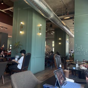 BENNU COFFEE - Updated November 2025 - 139 Photos & 122 Reviews - 109 ...