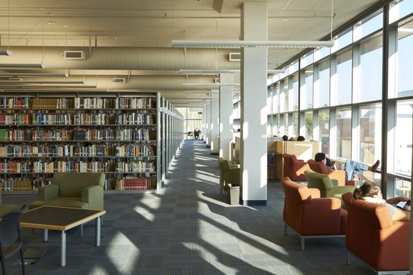 MLK JR LIBRARY AT LACC - Updated September 2025 - 21 Photos & 14 ...