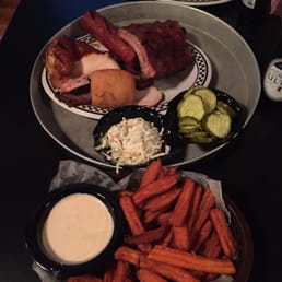 HICKORY PARK RESTAURANT CO. - Updated October 2025 - 409 Photos & 752 ...