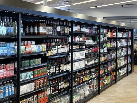 MEGA-BEV - Updated May 2026 - 973 Washington Ave, Holland, Michigan ...