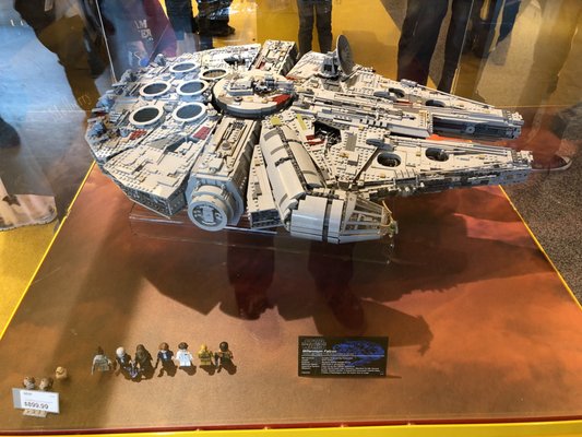 LEGO STORE - Updated April 2024 - 18 Photos - 1 Yorkdale Road, Toronto ...