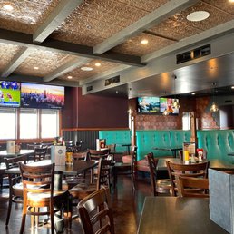 CRAFT’D YORKVILLE - Updated May 2026 - 90 Photos & 99 Reviews - 2075 ...