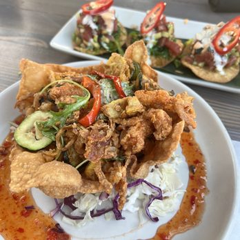 BARNYARD CRAFTHOUSE & EATERY - Updated January 2025 - 354 Photos & 416 ...